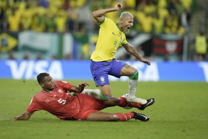 WM 2022: Casemiro schiesst Brasilien zum Sieg gegen die Nati | Nau.ch WM 2022: Casemiro schiesst Brasilien zum Sieg gegen die Nati | Nau.ch
