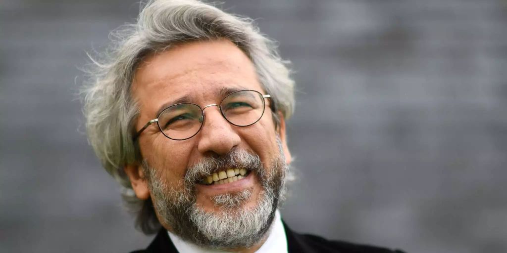 Türkei will Can Dündar auf Interpol-Fahndungsliste setzen