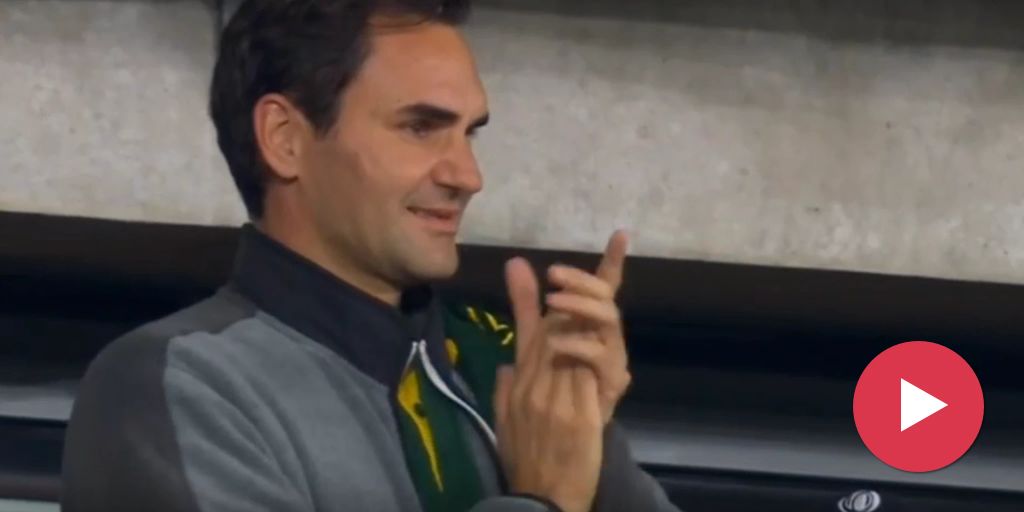 Roger Federer jubelt im Stadion über Südafrikas WM-Titel im Rugby