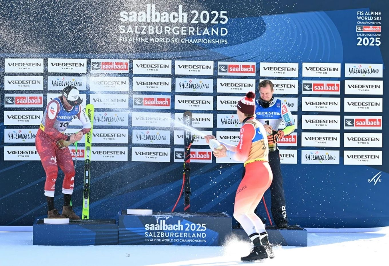 Das war der 4. Tag an der Ski-WM: Odermatt fährt überlegen zu Gold | Nau.ch