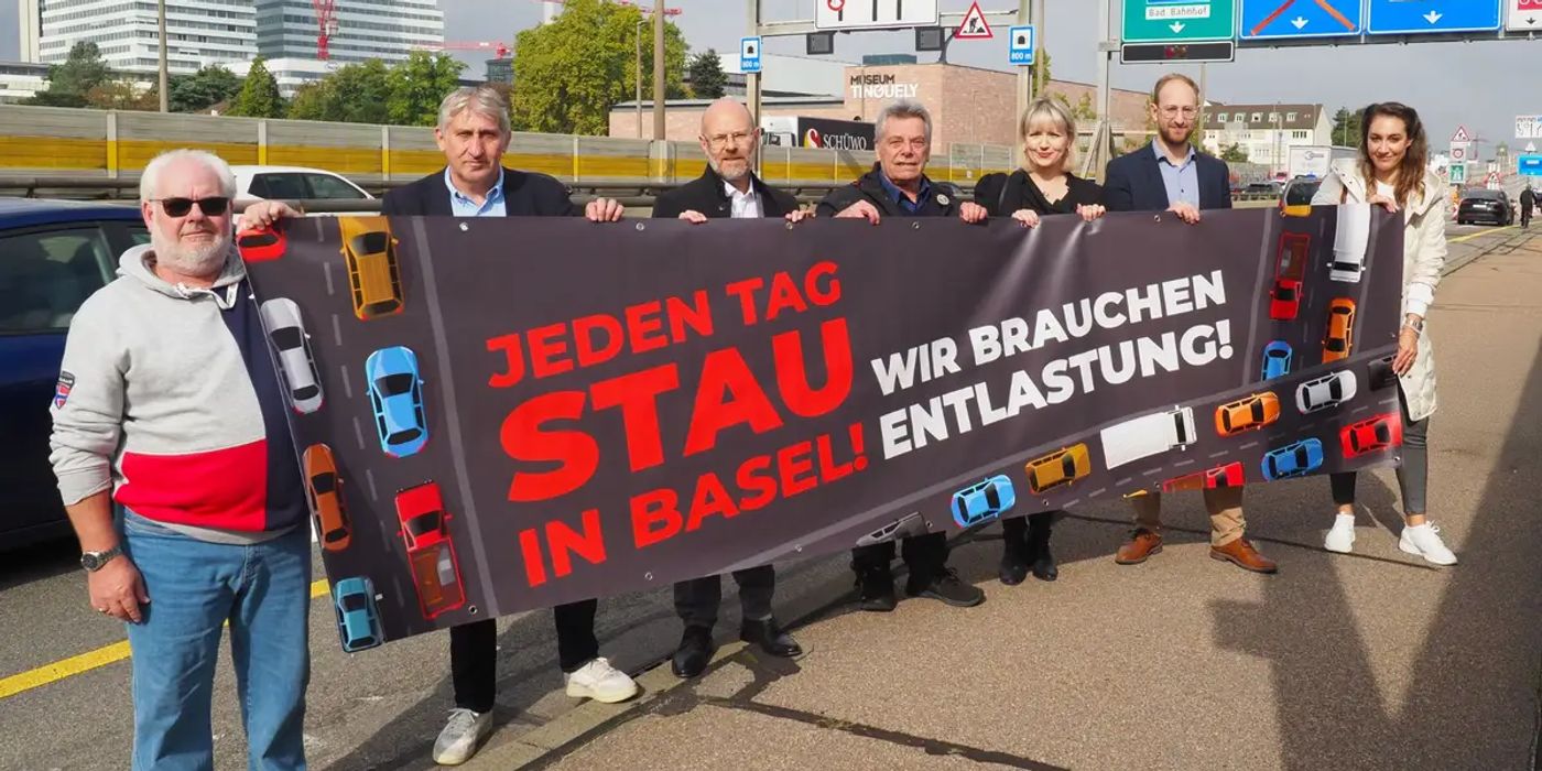 EHC Basel – Sportchef Schläpfer kritisiert System: «Peinliche Sache ...