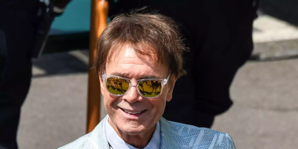 Cliff Richard ist froh über Anonymität in den USA