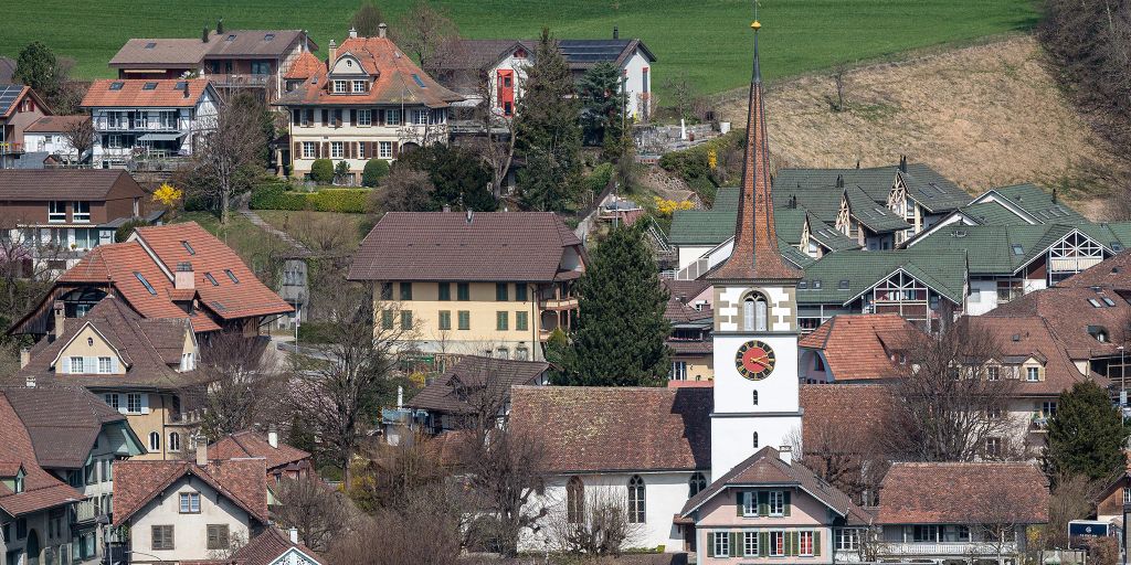 Grabfeldaufhebung und Gedenkfeier auf dem Friedhof Worb