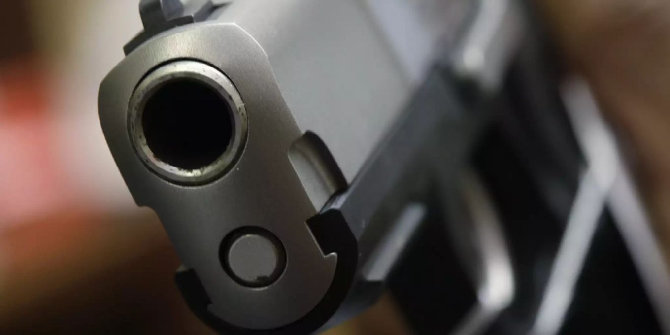 Basel: Unbekannte rauben Mann (30) mit Faustfeuerwaffe aus | Nau.ch