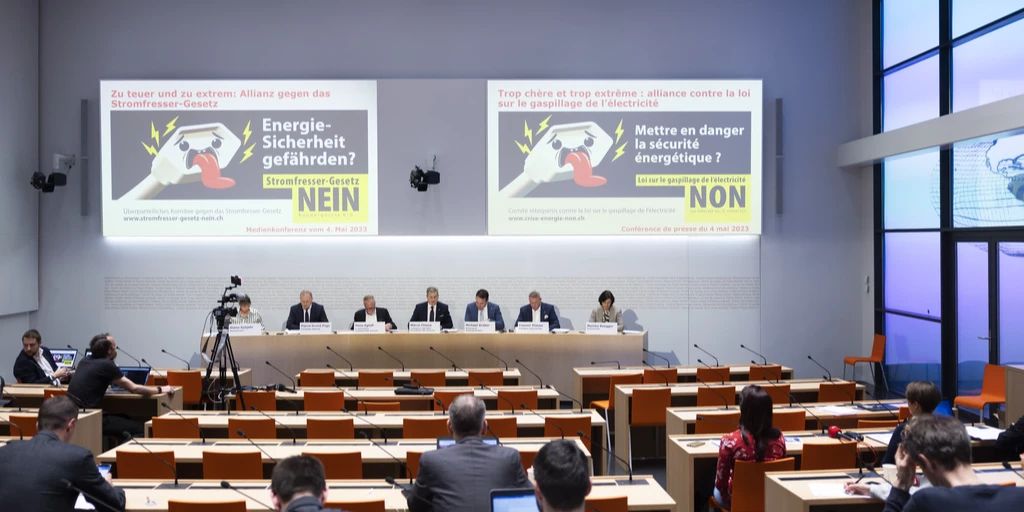 Die SVP präsentiert ihre Argumente gegen das «Stromfresser-Gesetz»