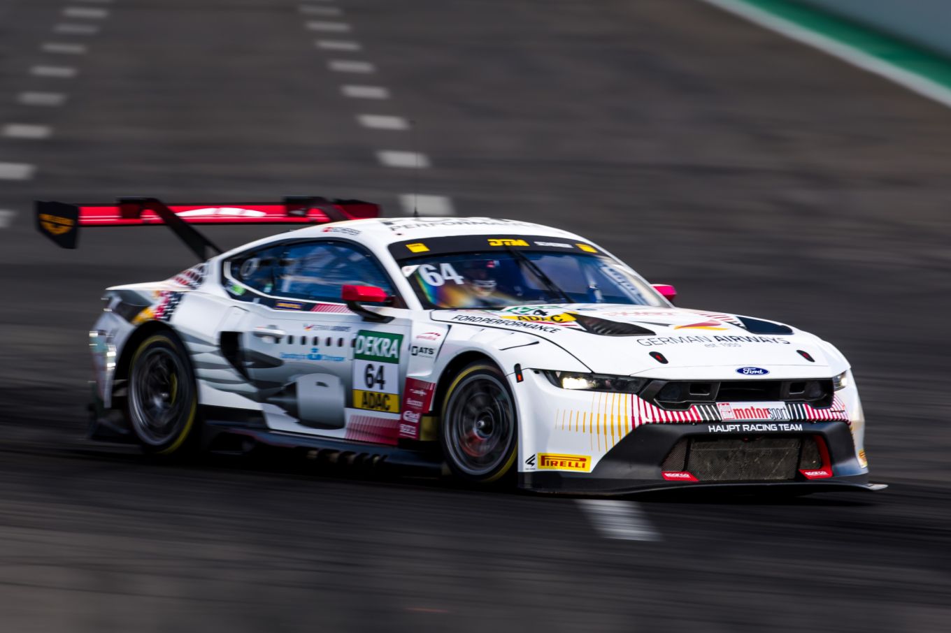 DTM am Lausitzring: Bitteres Doppel-Aus für Ford-Pilot Fabio Scherer ...