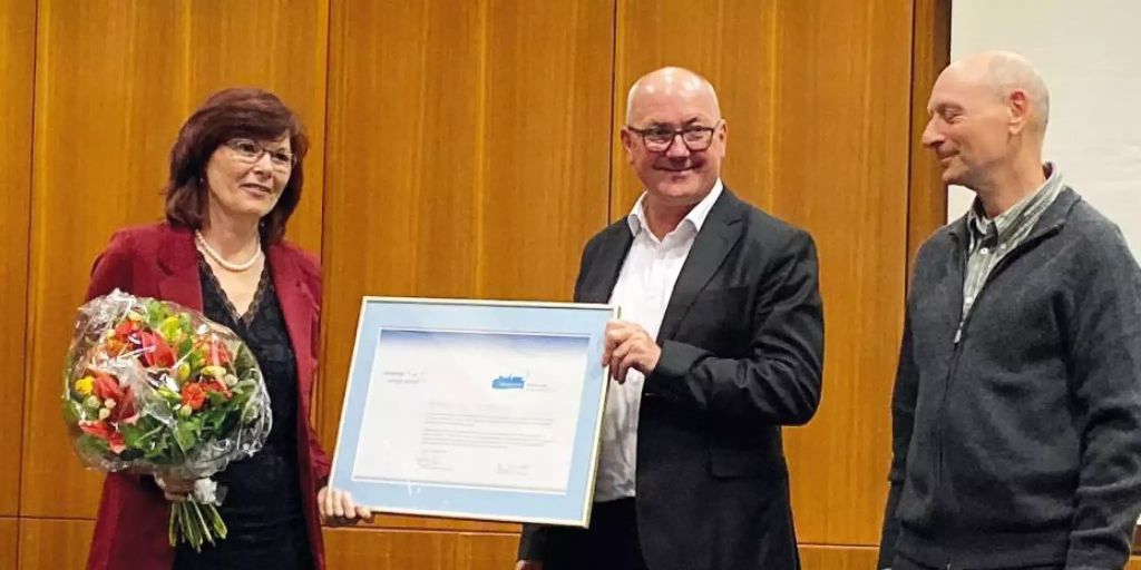 Energiestadt Reinach erhält als erste BL-Gemeinde das Gold-Label