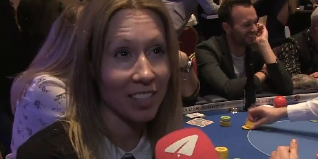 Sara machts beim Promi Pokern