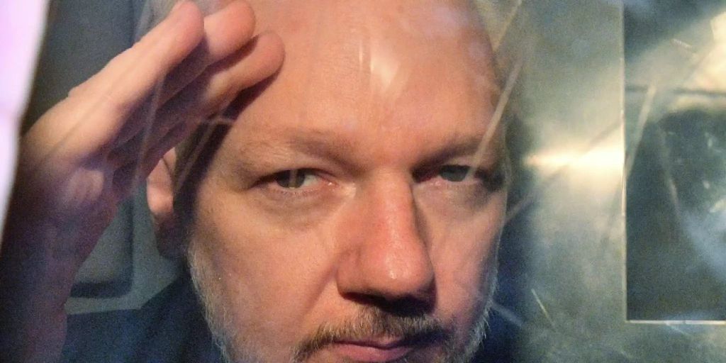 Gabriel sieht Rechtsstaatlichkeit im Fall von Julian Assange «nicht ...