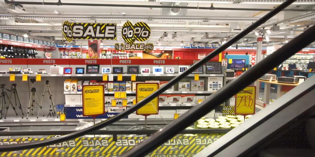 Interdiscount startet in Black Friday Week
