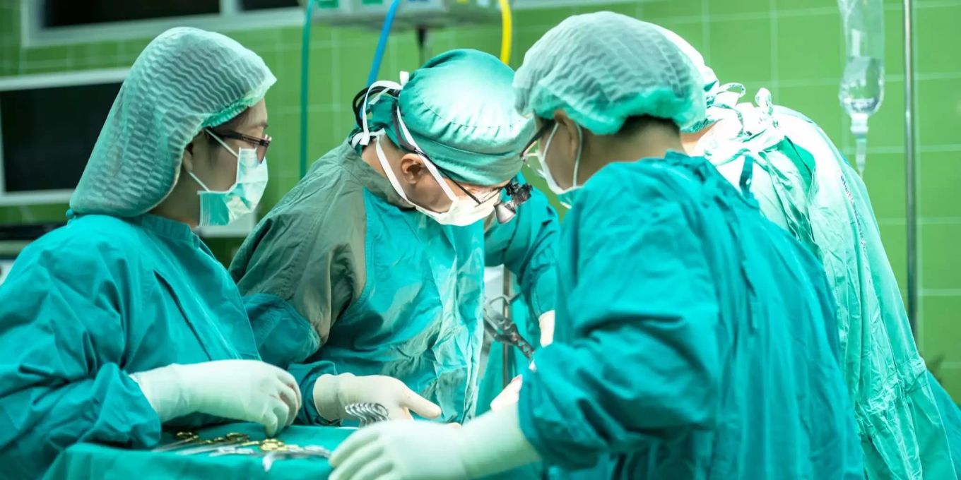 Schweizer Premiere bei Herzoperation am Spital Freiburg | Nau.ch