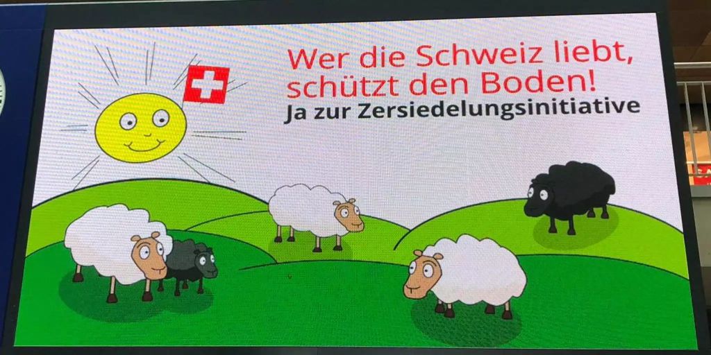 Mit SVP Schäfli für die grüne Zersiedelungsinitiative