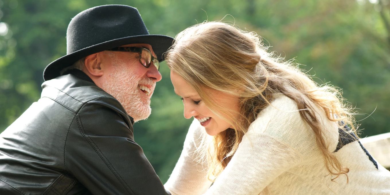 Warum Frauen reifere Männer bevorzugen | Nau Liebe