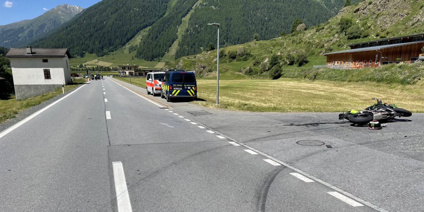 Zernez GR: Überholmanöver – Motorradlenker (58) wird verletzt | Nau.ch