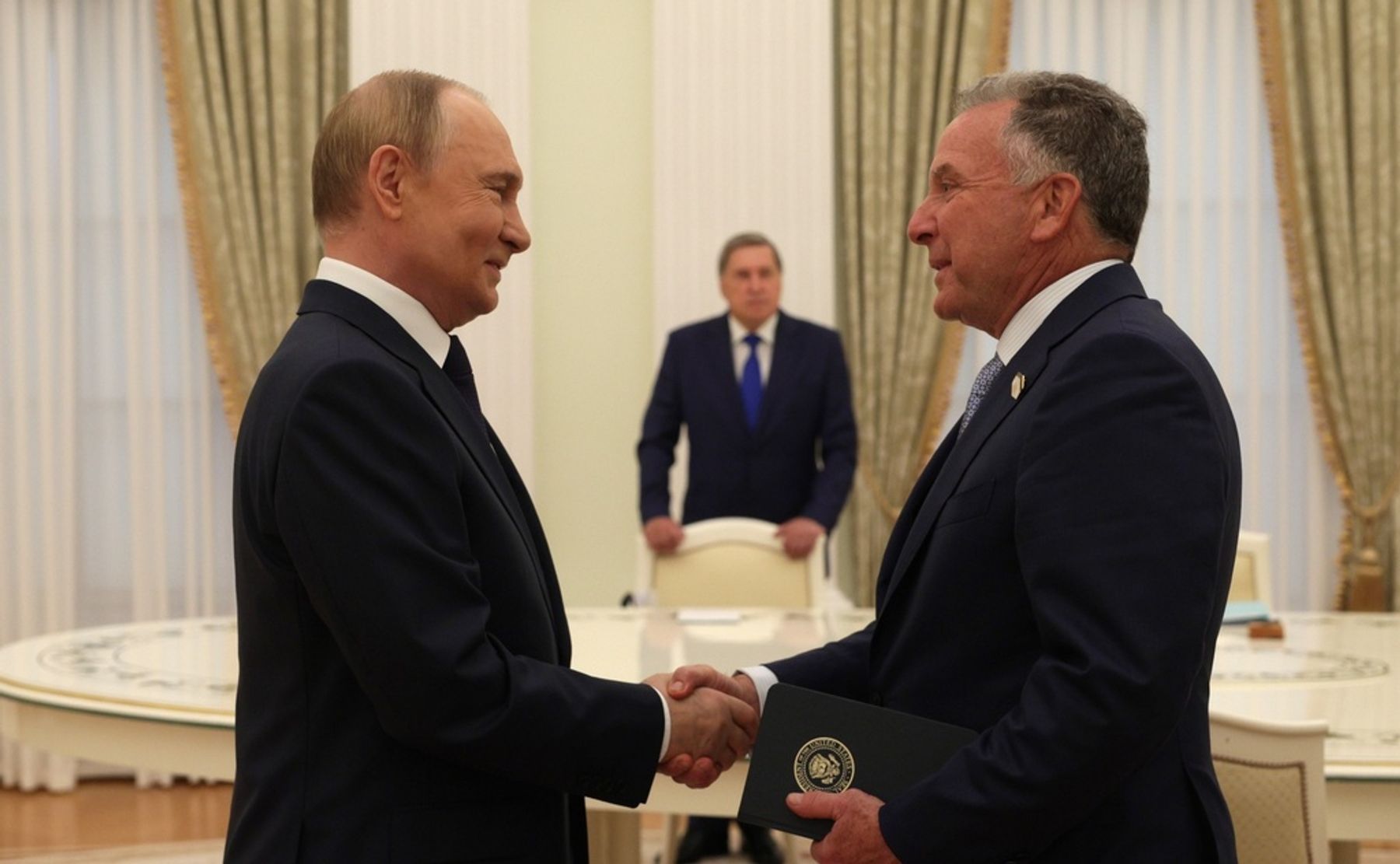 Donald Trump will mit Russland Milliarden machen! | Nau.ch