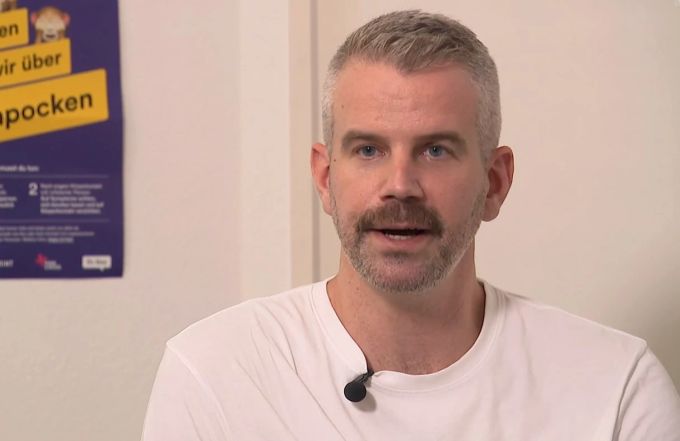 Affenpocken: Infizierte sollen dem Chef Isolationsgrund verschweigen ...