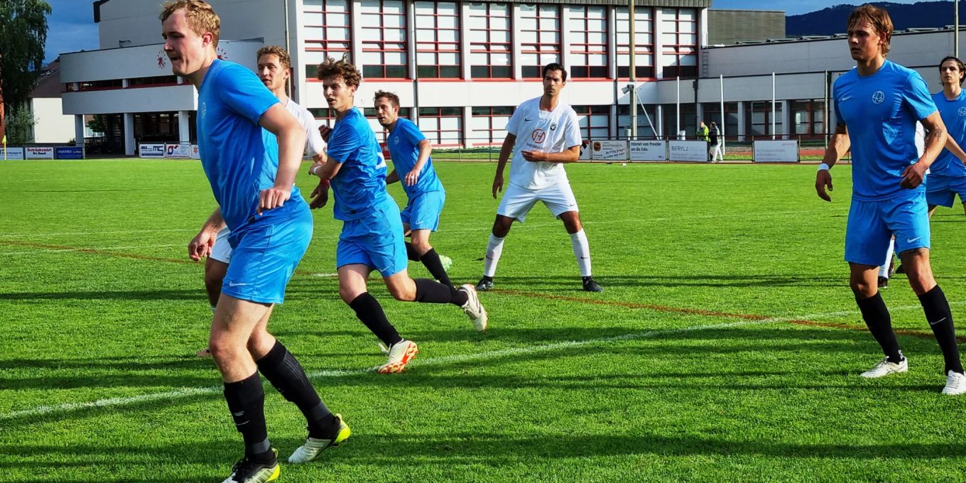 FC Küsnacht geht als Favorit in das Derby gegen Racing | Nau.ch