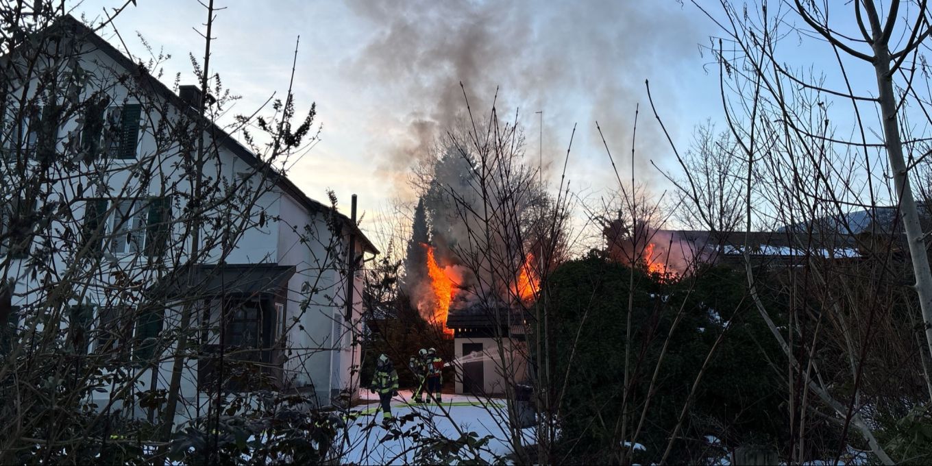 Bellach: Brand in leerem Holzschopf – Brandstiftung vermutet | Nau.ch