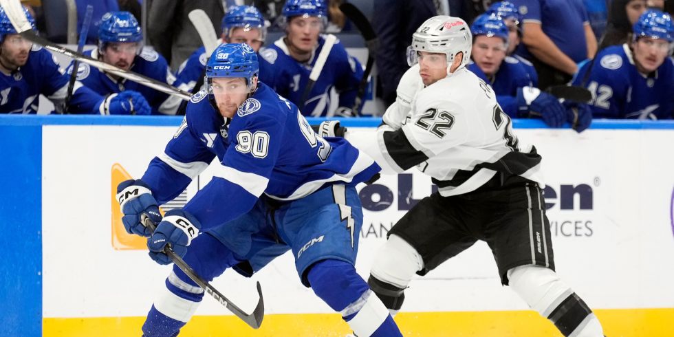 NHL: Bieler Moser erhält Achtjahres-Vertrag und sahnt mächtig ab | Nau.ch