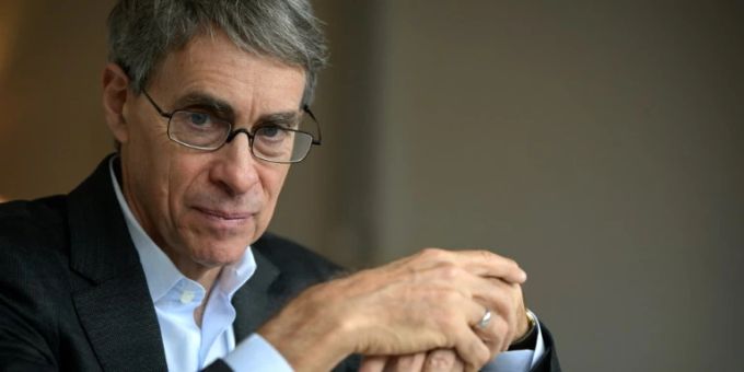 Kenneth Roth gibt Leitung von Human Rights Watch ab | Nau.ch