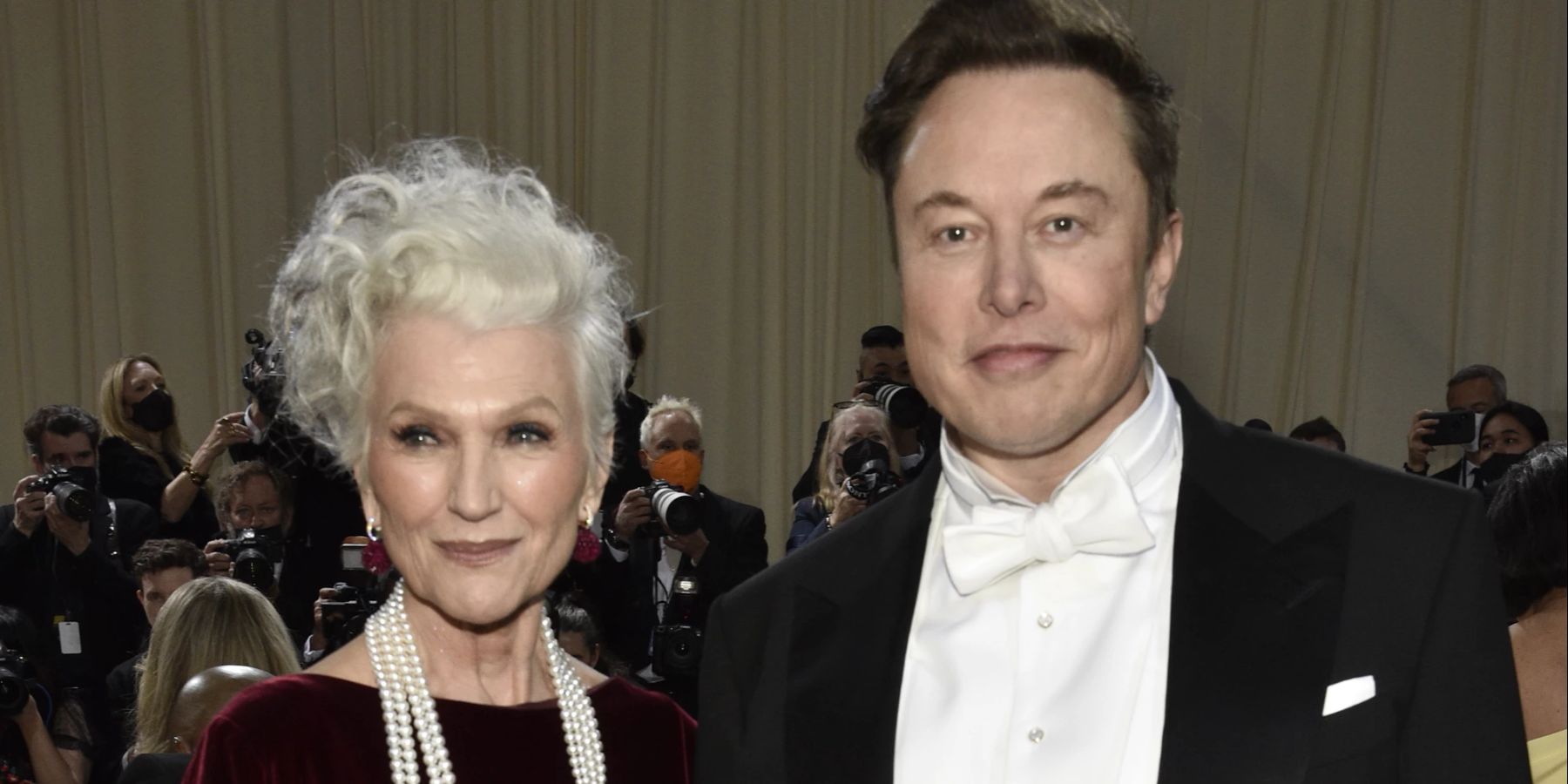 Elon Musk: Seine Mama Maye Musk (74) zeigt sich in sexy Bademode! | Nau.ch