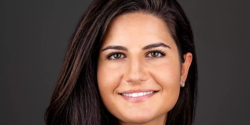 Lisa Vincenz (FDP) argumentiert gegen die Wohninitiative