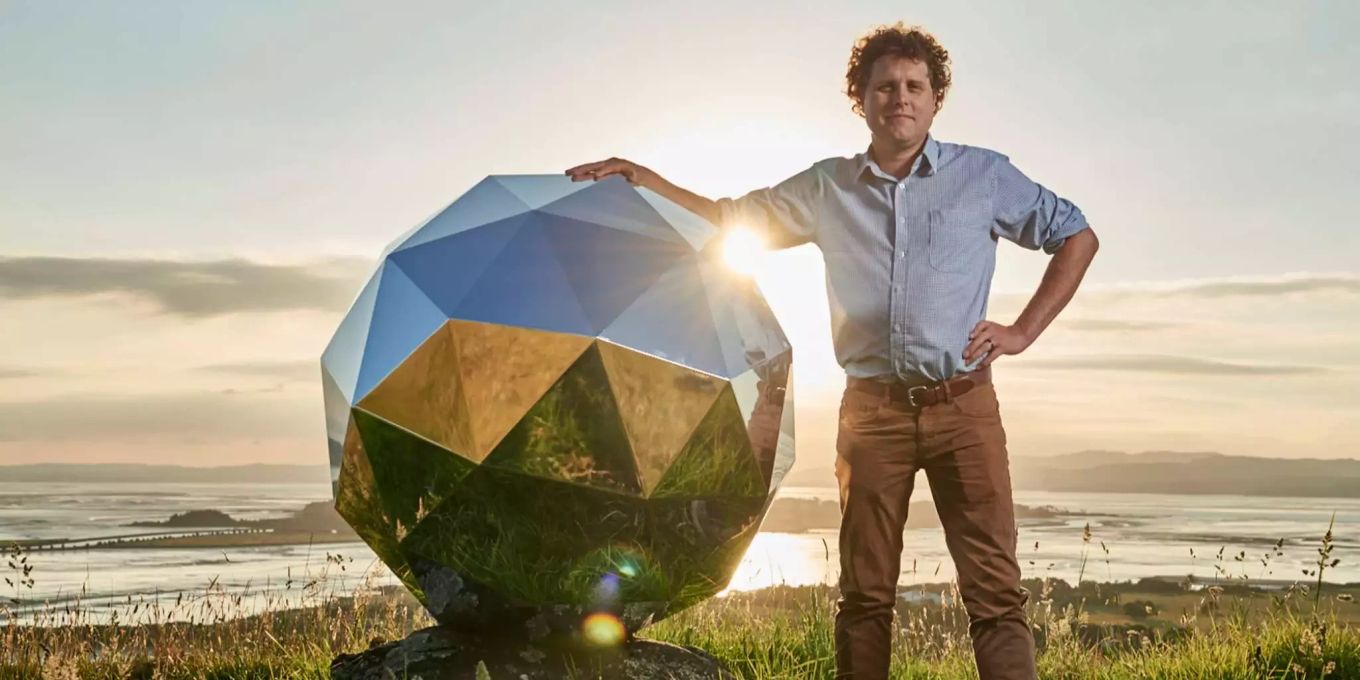 Startup schiesst Disco-Kugel ins All | Nau.ch