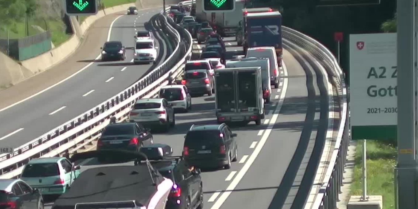 Posthier Bildet Sich Ein Stau