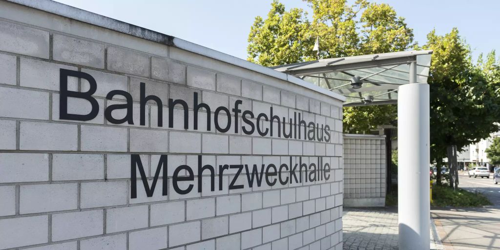 Therwil informiert zur Umgestaltung der Bahnhofstrasse
