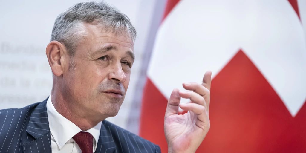 Jean-Daniel Ruch tritt mit Putin-Verstehern auf