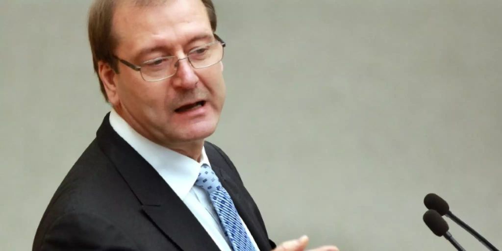 Liberale im Europarlament schliessen Abgeordneten wegen homophober ...