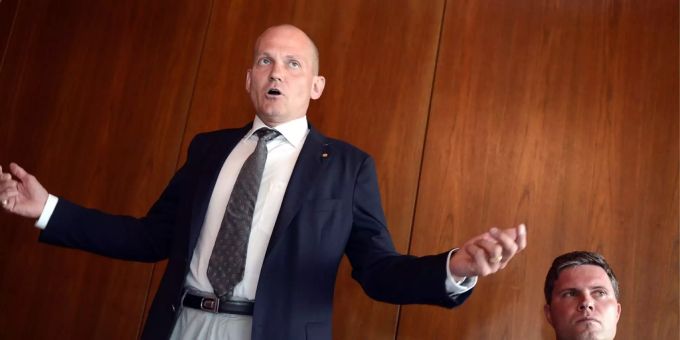 SVP-Politiker Dr. Urs Fehr mit 52 Jahren gestorben | Nau.ch