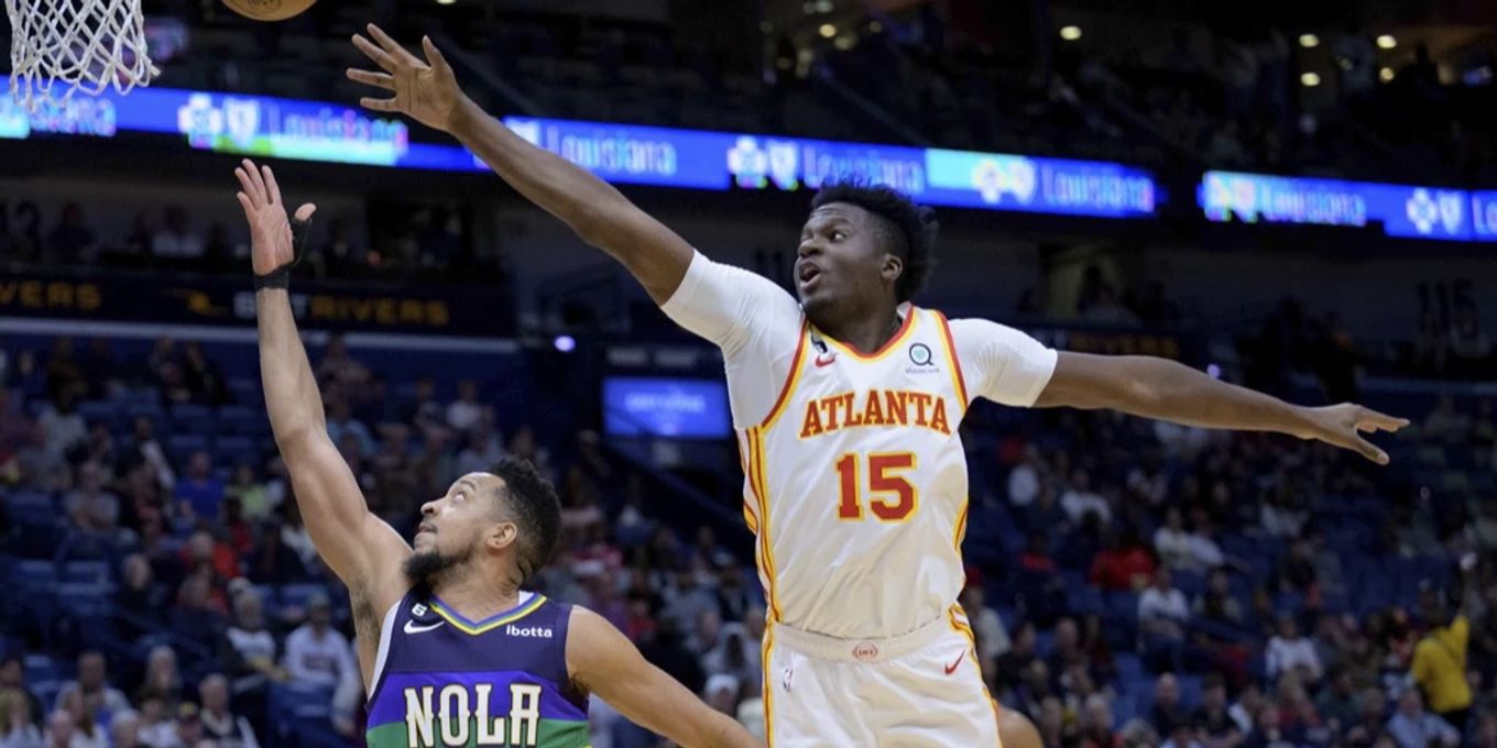 NBA: Clint Capela feiert Sieg mit den Hawks gegen die Suns | Nau.ch