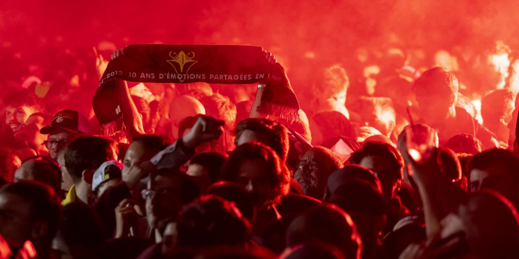 Genève-Servette HC: So feuchtfröhlich feiern Fans den Meistertitel