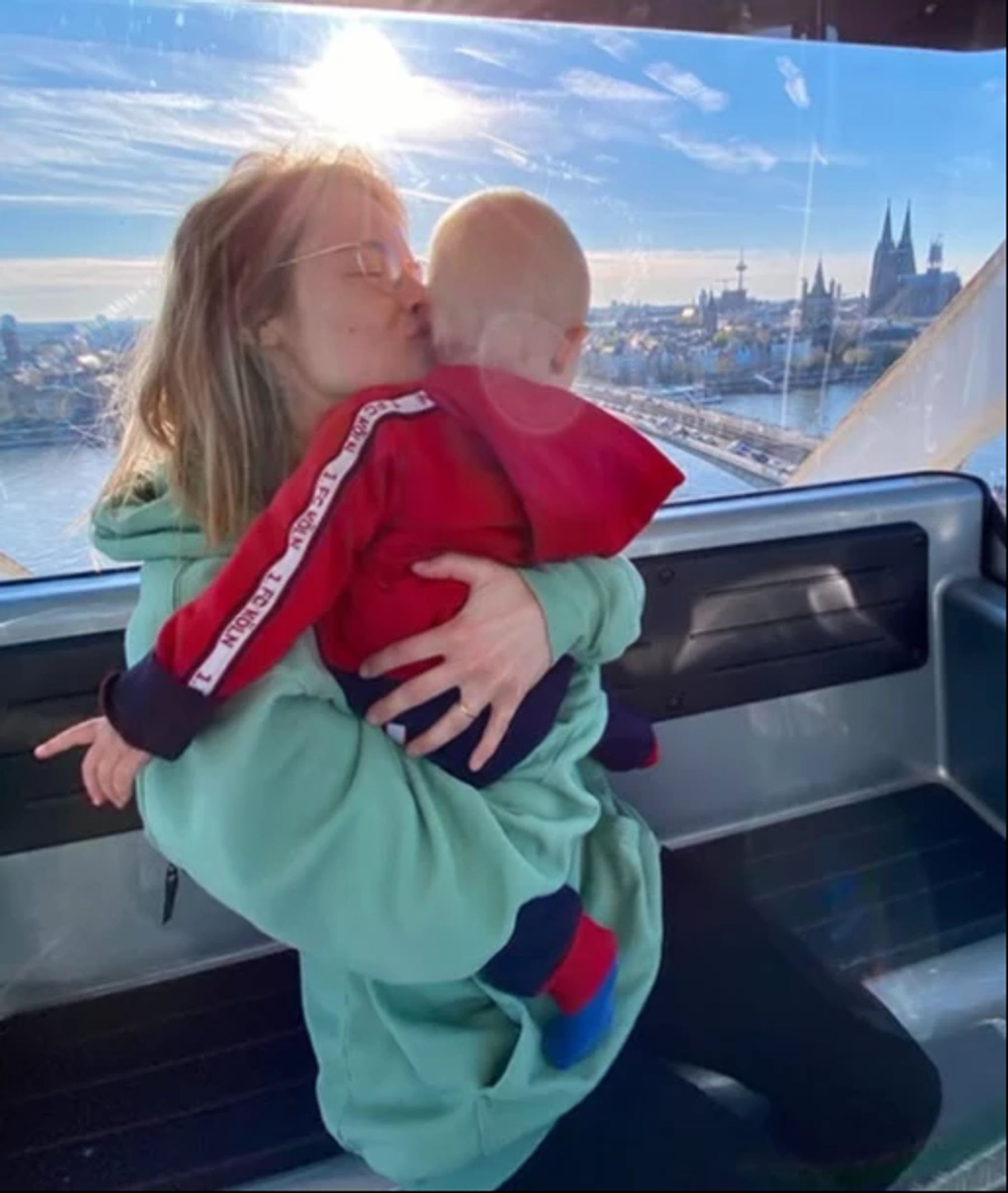 «Krankheit»: Darum will Hazel Brugger zurzeit kein drittes Kind | Nau.ch