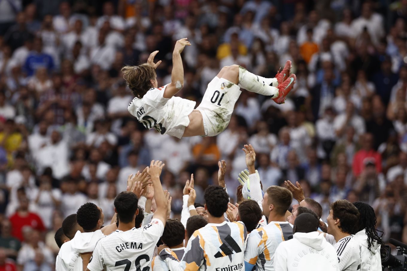 So emotional wird Luka Modric bei Real verabschiedet | Nau.ch