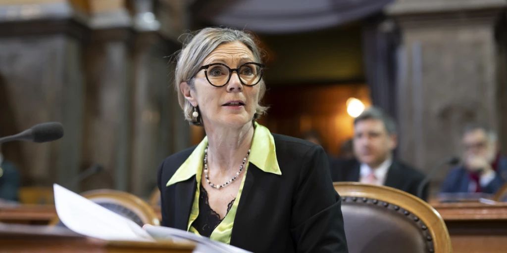 Die Grüne Baselbieter Ständerätin Maya Graf klar bestätigt