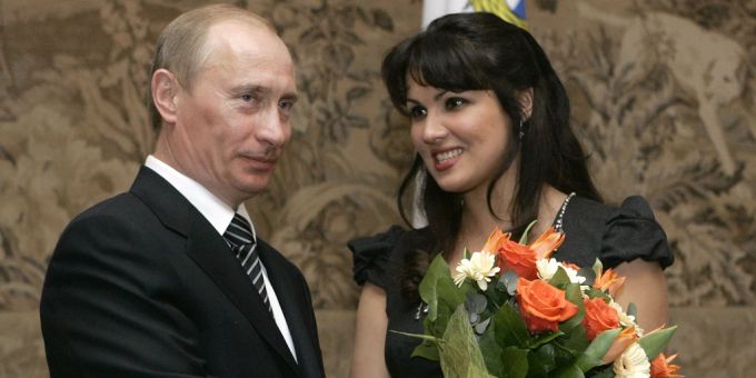 Vorwurf der Diskriminierung: Anna Netrebko verklagt Oper in New York Vorwurf der Diskriminierung: Anna Netrebko verklagt Oper in New York