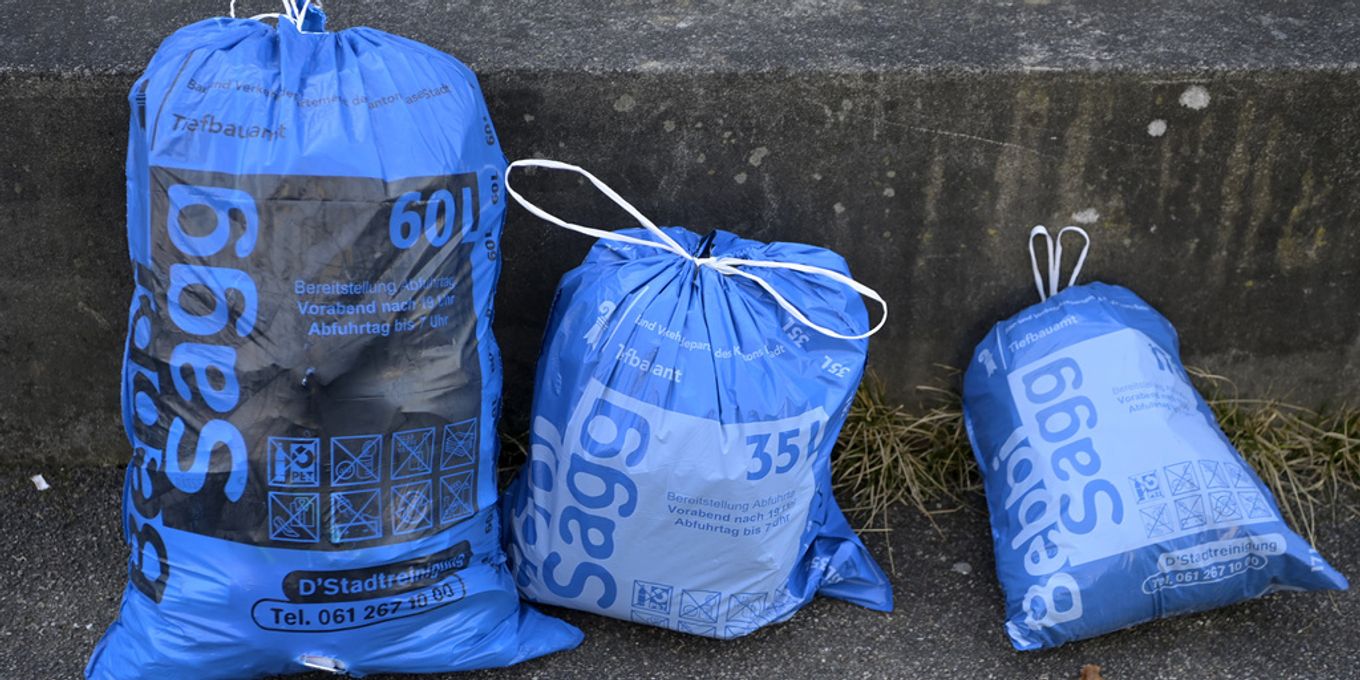 Basler Bebbi-Sack kostet ab dem 1. Januar 2026 mehr | Nau.ch