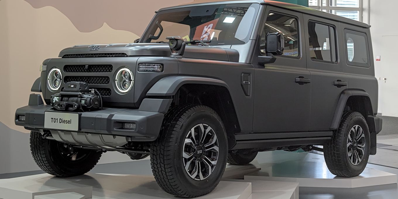 Die Renaissance einer Offroad-Legende: Der Beijing BJ212 | Nau Automobile