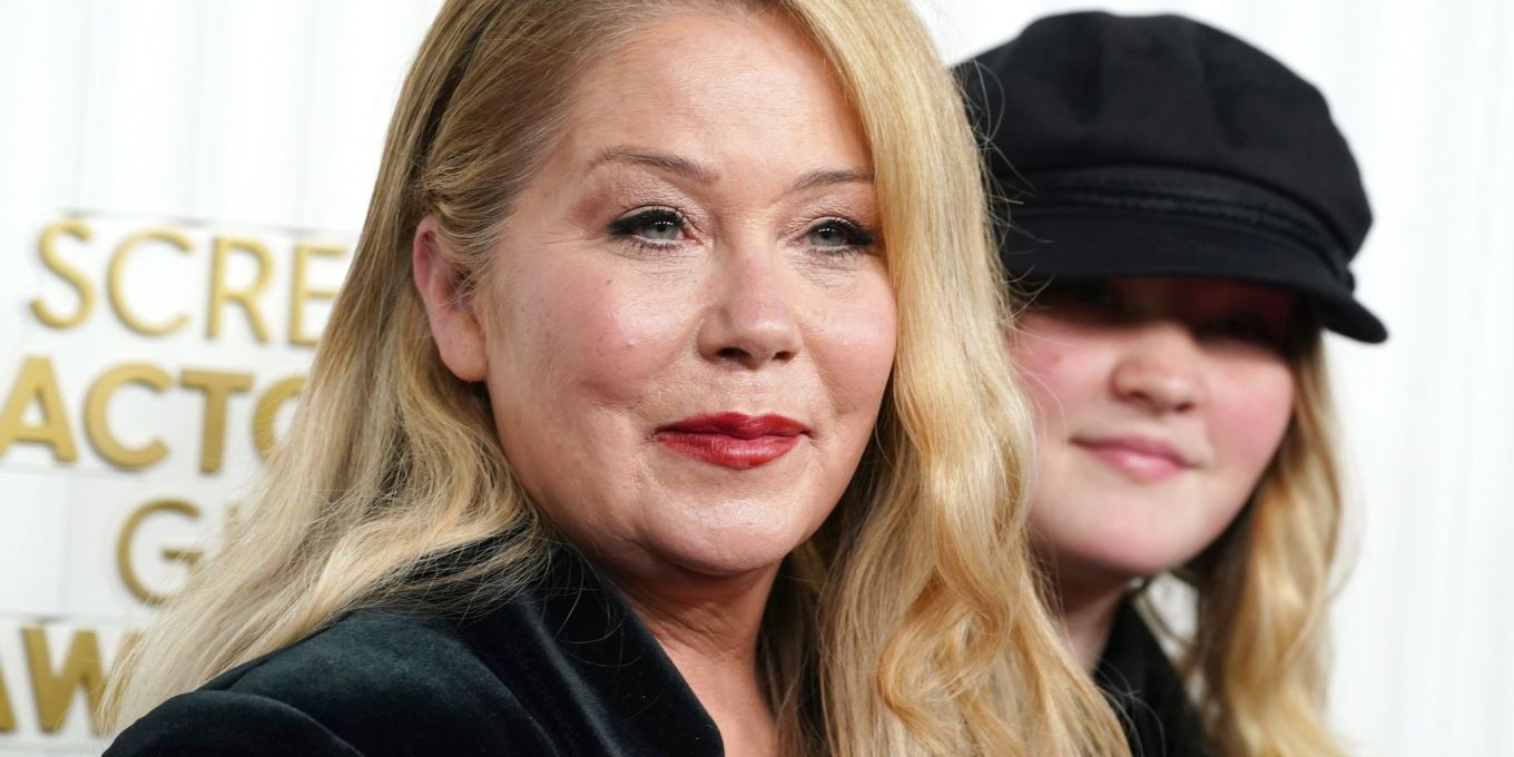Christina Applegate weint in Podcast um ihren toten Vater | Nau.ch