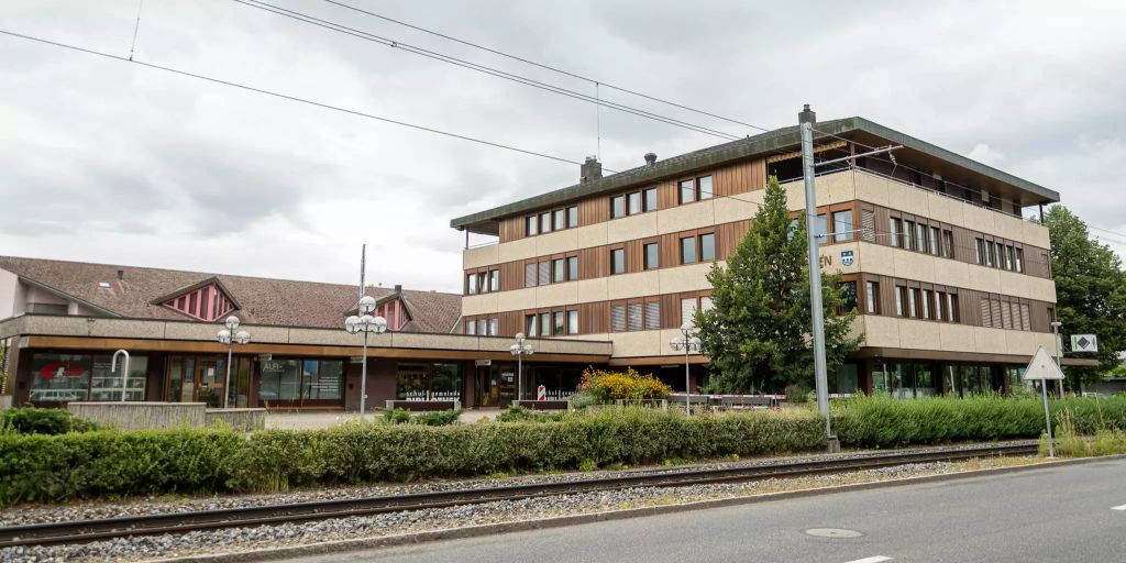 Der Aufzug im Gemeindehaus Muhen wird modernisiert