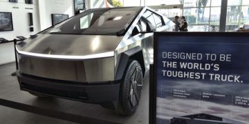 Tesla Cybertruck: Erster Unfall auf der Strasse | Nau.ch