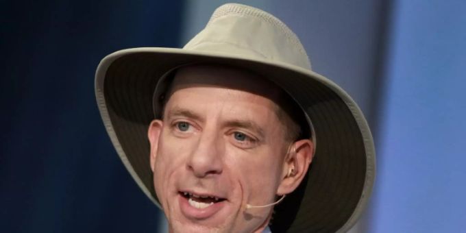 Autor John Strelecky erinnert sich an erste Liebe als etwas ganz Besonderes