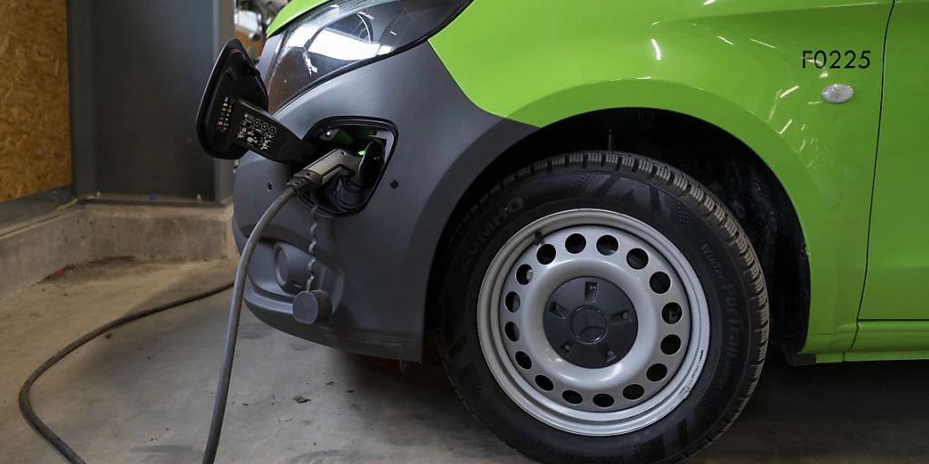 Ständerat will Ladestationen für E-Autos nicht unterstützen Ständerat will Ladestationen für E-Autos nicht unterstützen