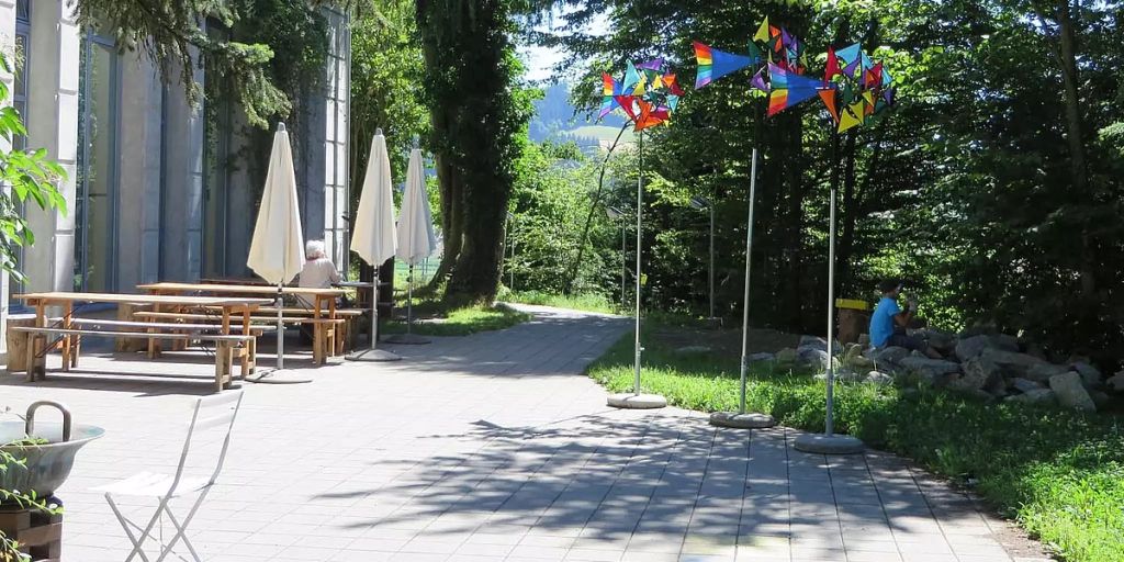 Sensorium Rüttihubelbad erhält Label für Zweisprachigkeit