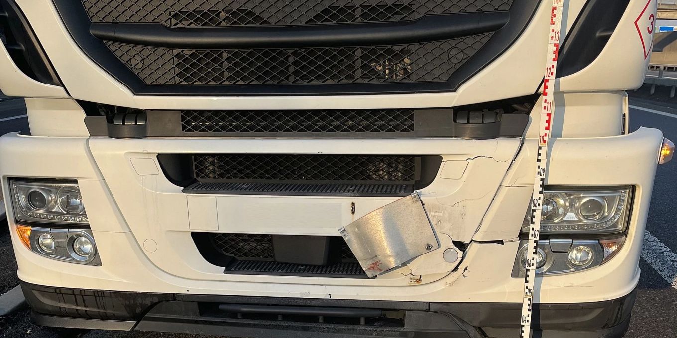 Muttenz BL: Auffahrkollision mit drei Fahrzeugen auf der A18 | Nau.ch