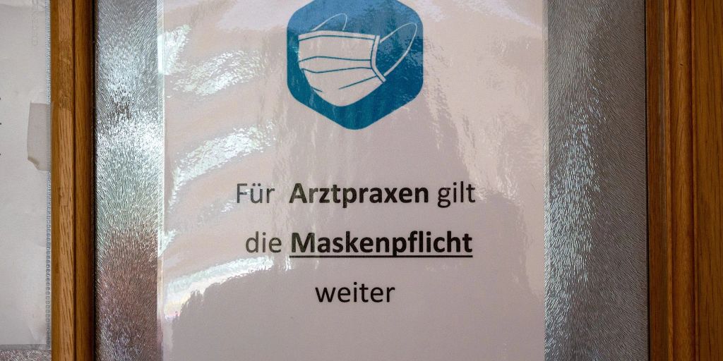 Maskenregeln in Praxen und Kliniken kann es weiter geben