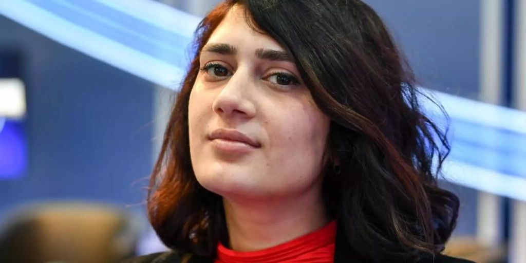 Fatma Aydemir stellt «Eure Heimat ist unser Albtraum» vor