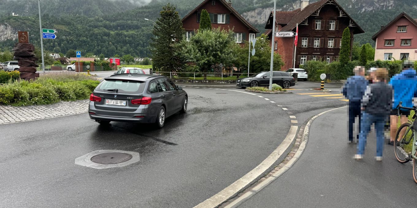 Flums SG: Fahrradfahrerin (24) nach Unfall mit Auto leicht verletzt | Nau.ch